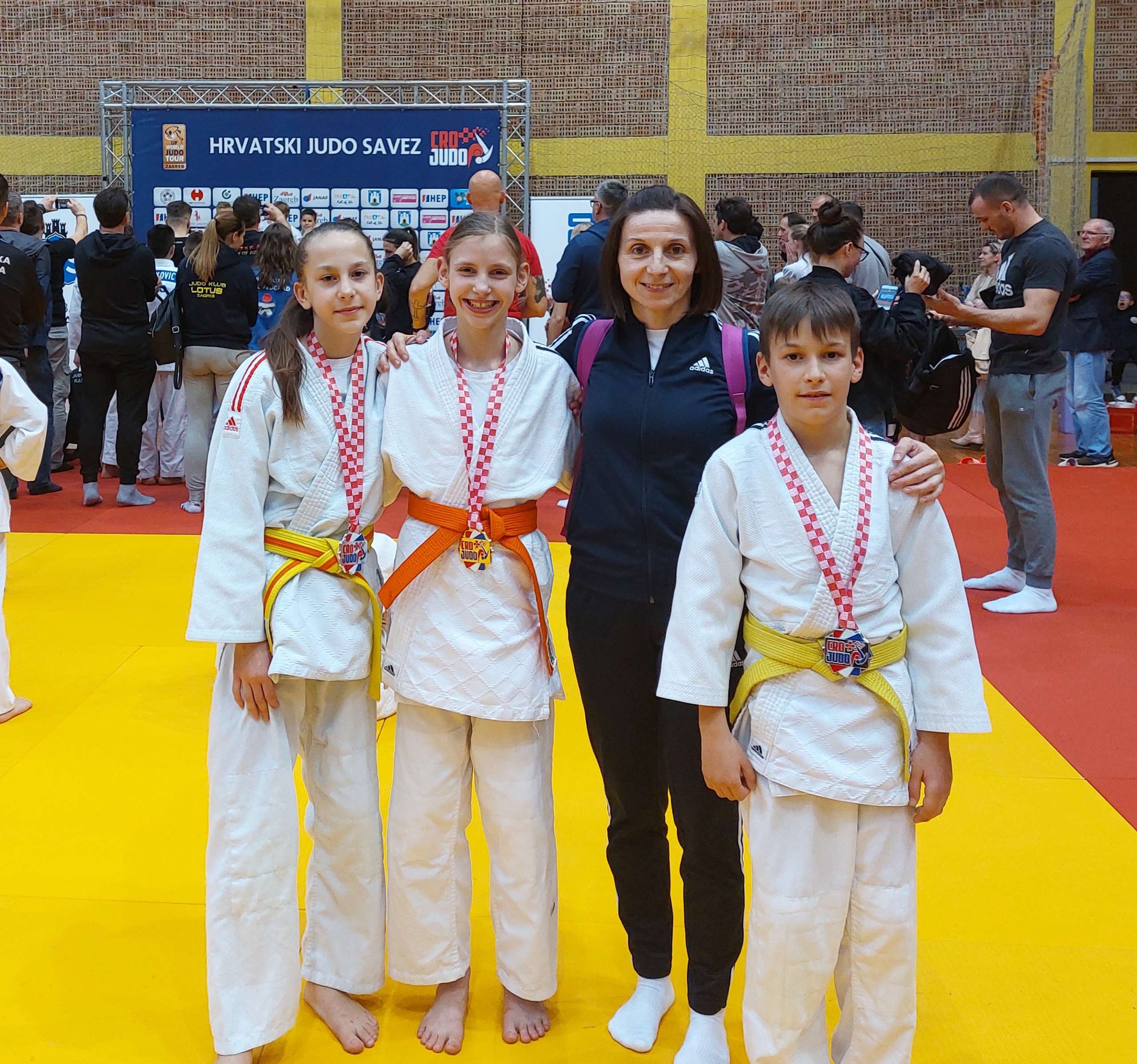 Judo klubu „Olimp“ Vinkovci zlato i dva srebra na Prvenstvu Hrvatske ...